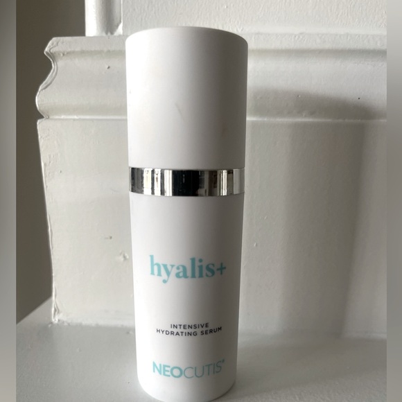 neocutis | Skincare | Neocutis Hyalis Plus Intensive Hydrating Serum ...